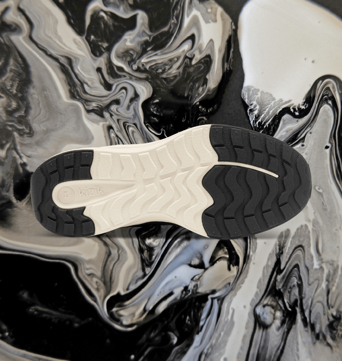 11 Ways To Remove Tar From a Shoe | Kizik