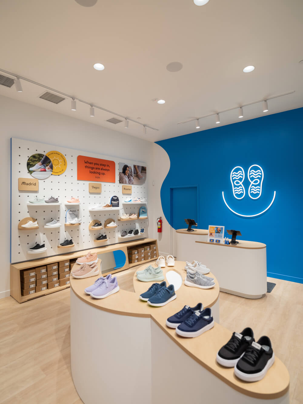 Kizik Hands-Free Shoes Opens First Retail Store in Utah